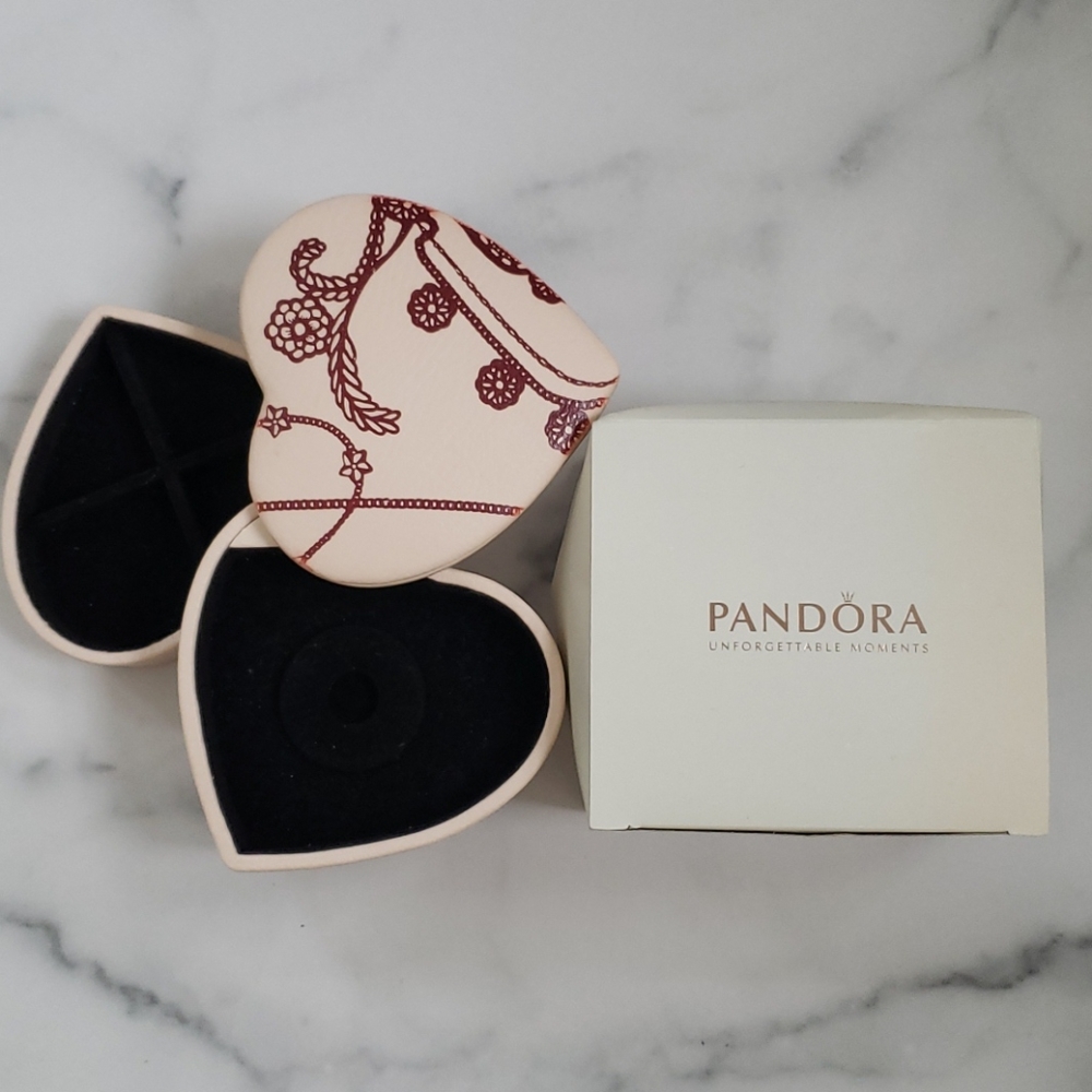 Authentic Two Level Pandora Leather Jewelry Box - Gem